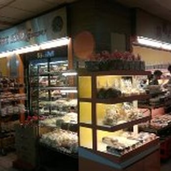 SWEE HENG BAKERY - Updated September 2024 - Blk 678A Woodlands Avenue 6 ...