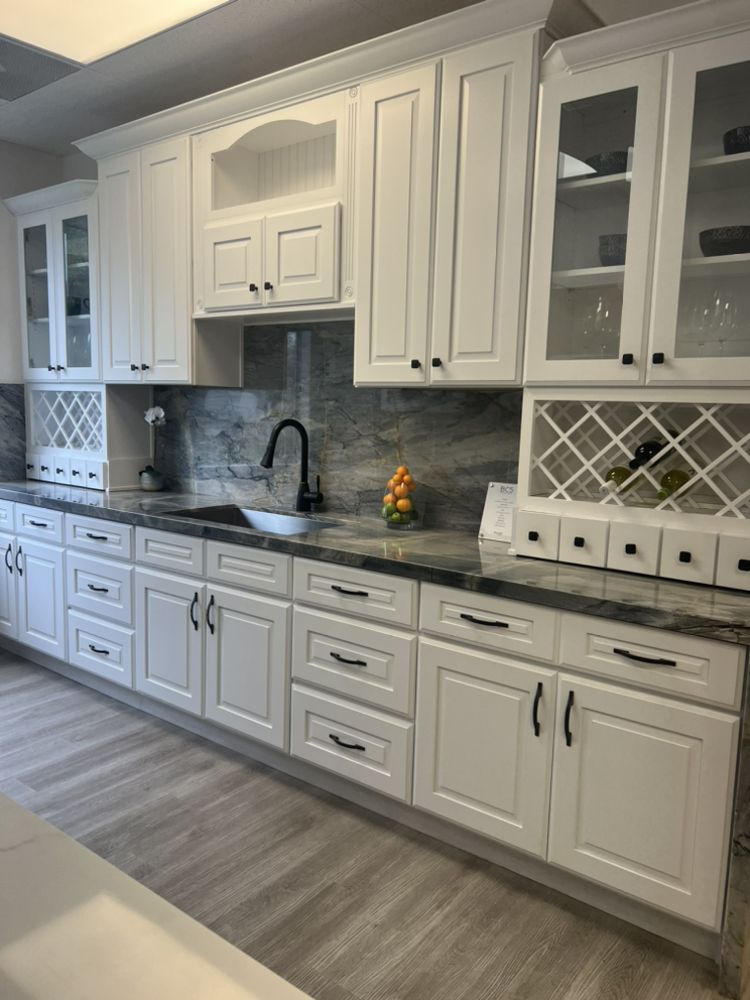 ICONIC FLOORS & MORE - Updated May 2026 - 103 Photos & 43 Reviews - 318 ...