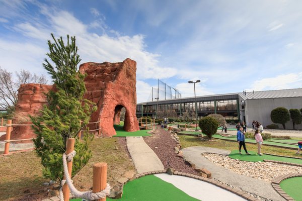 WILLOWBROOK GOLF CENTER - 83 Photos & 53 Reviews - 366 Rte 46 Service ...