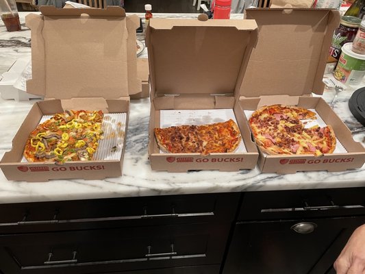 BUCKEYE FAMILY PIZZERIA - Updated October 2025 - 52 Photos & 64 Reviews ...