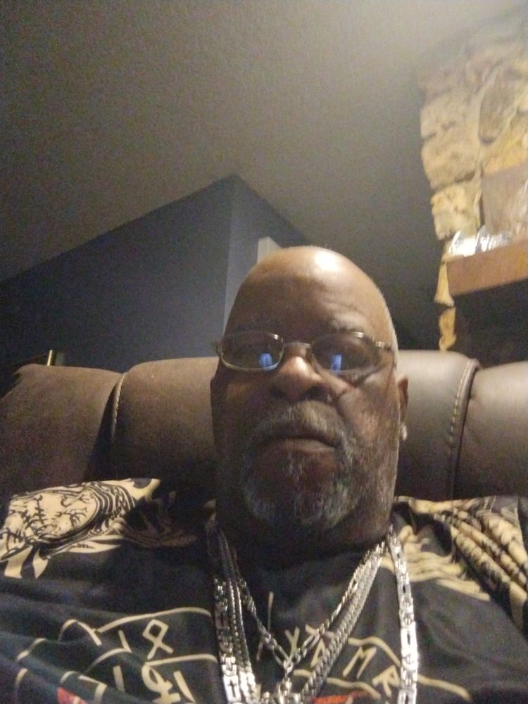 MILEND - Updated January 2026 - 39 Reviews - 8995 Westside Pkwy ...