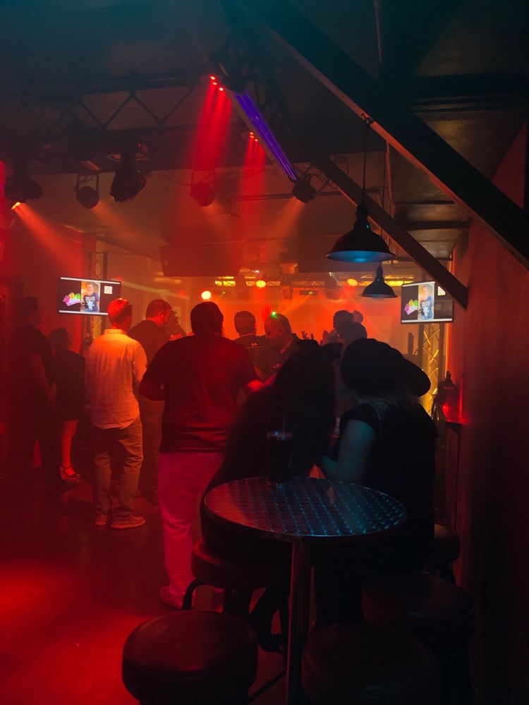 THIRSTY CAMEL BAR & LOUNGE - 42 Photos & 33 Reviews - Lounges - 5307 ...