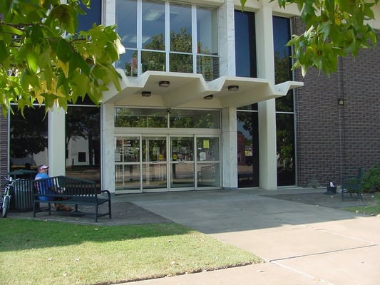MUSKOGEE PUBLIC LIBRARY - Updated December 2025 - 12 Photos - 801 W ...