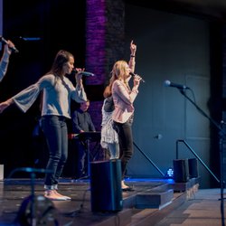 EASTRIDGE CHURCH - 25 Photos & 20 Reviews - 24205 SE Issaquah-Fall City ...