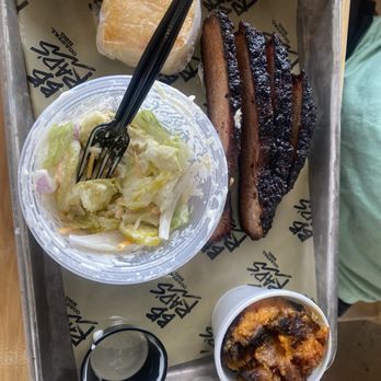 BB RAD’S COASTAL BBQ - Updated August 2024 - 75 Photos & 67 Reviews ...