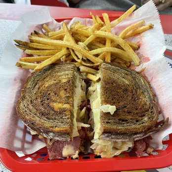 HOME RUN CAFE - Updated July 2024 - 11 Photos & 12 Reviews - 341 E ...