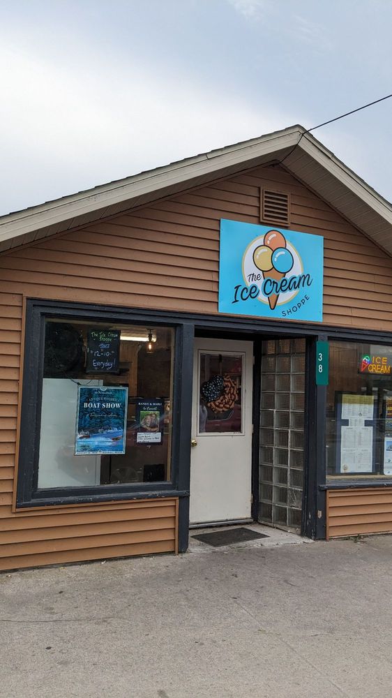 THE ICE CREAM SHOPPE - Updated December 2025 - 38 Hodeck St, Cedarville ...