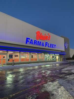 BLAIN’S FARM & FLEET - CEDAR FALLS, IA - Updated December 2025 - 17 ...