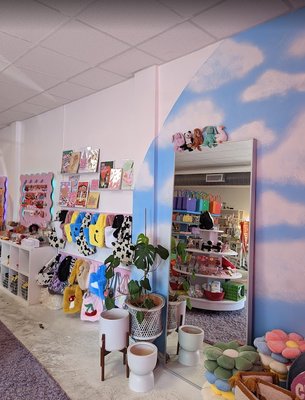 A SHOP OF THINGS - Updated March 2025 - 3239 Gallatin Pike, Nashville ...