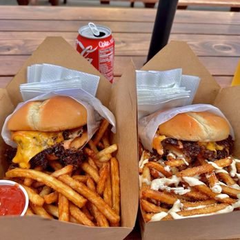 IRON STRIKE SMASH BURGERS - Updated May 2025 - 86 Photos & 78 Reviews ...