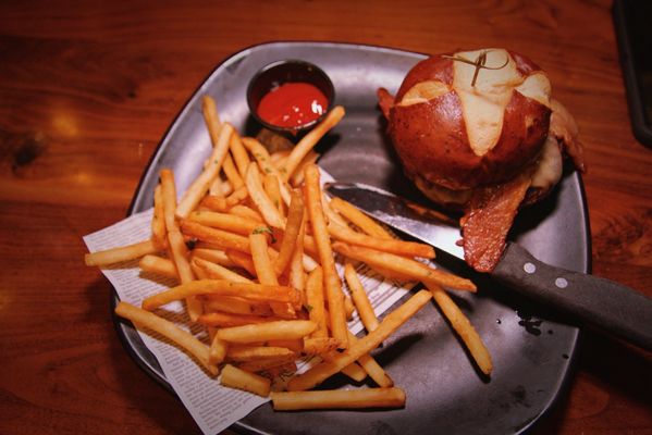 THE STATE - Updated December 2025 - 1832 Photos & 1968 Reviews - 22 E ...