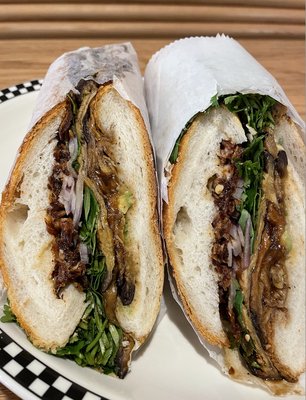 MIDDLE CHILD CLUBHOUSE - 79 Photos & 34 Reviews - American (New) - 1232 ...