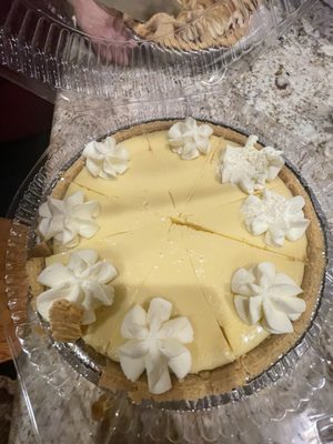 THE PIE PLACE - Updated August 2025 - 96 Photos & 67 Reviews - 1775 N ...