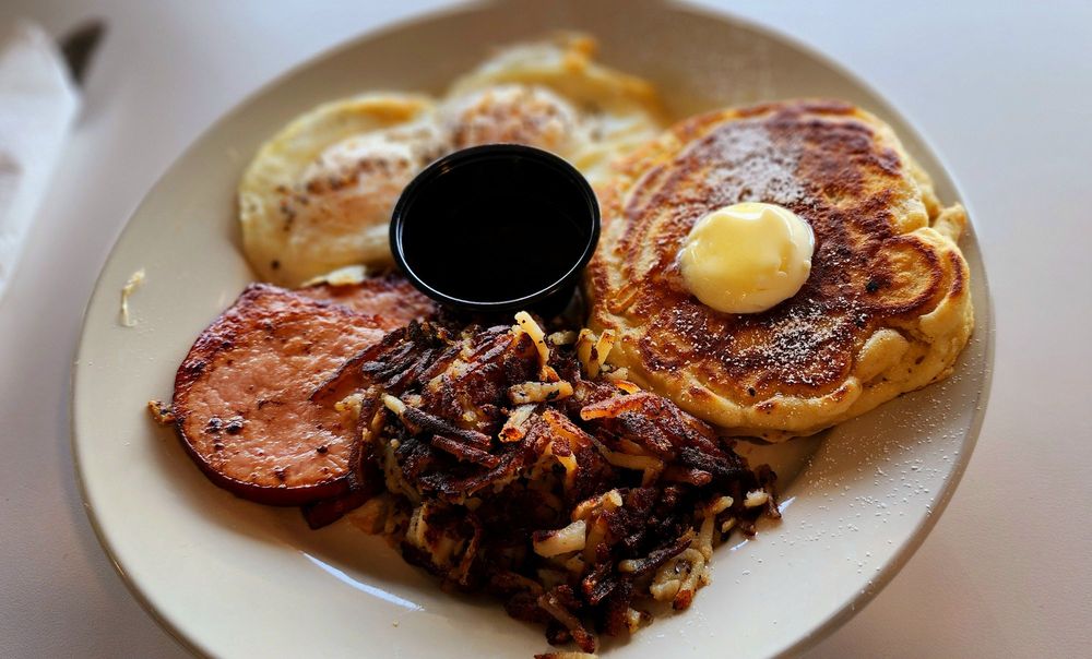 LABOR STREET CAFE - Updated January 2026 - 139 Photos & 127 Reviews ...