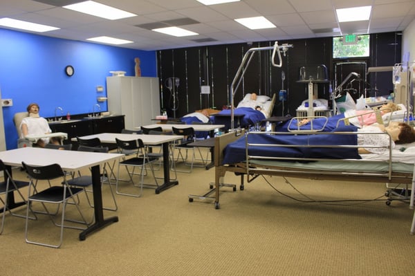 UNITEK COLLEGE SACRAMENTO CAMPUS - Updated October 2024 - 71 Photos ...