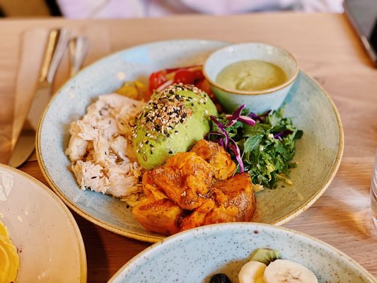 TWO HANDS - 158 Photos & 80 Reviews - 74 Bleecker St, New York, New ...