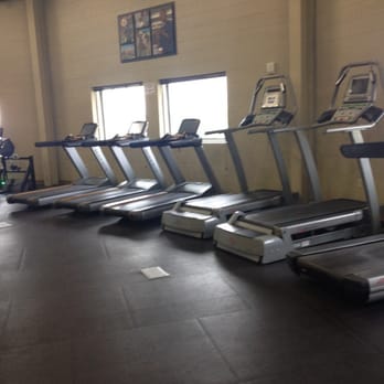 METC FITNESS & SPORTS CENTER - JBSA FT SAM HOUSTON - Updated December ...