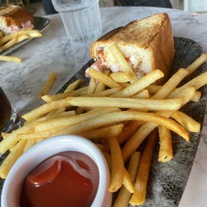 FOG ROOM - 342 Photos & 222 Reviews - 1610 2nd Ave, Seattle, Washington ...