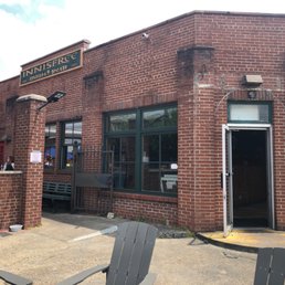 INNISFREE IRISH PUB - Updated January 2026 - 50 Photos & 90 Verified ...