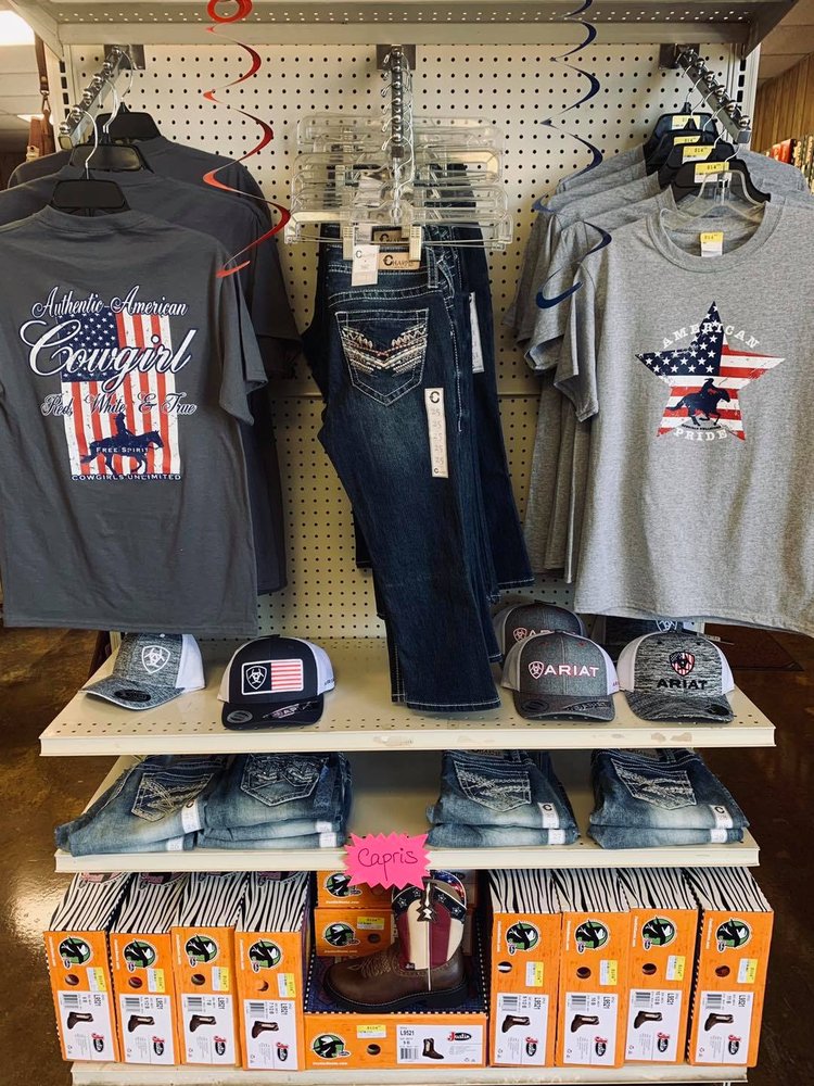 IFA COUNTRY STORE - SALINA - Updated August 2024 - 30 Photos - 412 ...