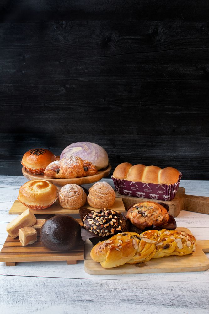 85°C BAKERY CAFE - JURUPA VALLEY - Updated January 2025 - 21 Photos ...