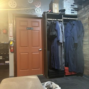 RAGESCAPE RAGE & ESCAPE ROOMS - Updated May 2025 - 177 Photos & 69 Reviews - 1906 Oceanside Blvd ...