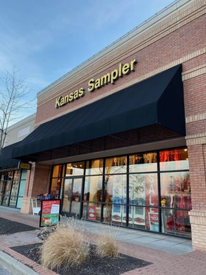 RALLY HOUSE KANSAS SAMPLER TOWN CENTER - Updated January 2026 - 21 ...