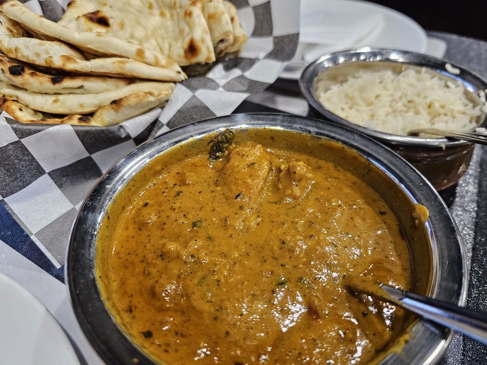 THE CURRY LOUNGE - Updated November 2024 - 19 Photos - 434 E Wooster St ...