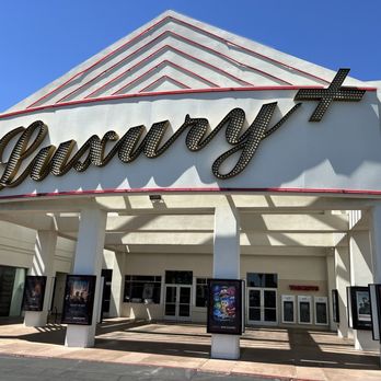 GALAXY THEATRES GREEN VALLEY - Updated May 2025 - 542 Photos & 983 Reviews - 4500 E Sunset Rd ...