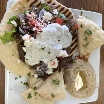 MAJIK BISTRO & MILKSHAKES - Updated September 2024 - 85 Photos & 59 ...