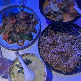 ISAAN DER - THAI KITCHEN & BAR - Updated January 2026 - 770 Photos ...