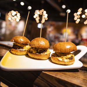 ONE NORTH KITCHEN & BAR - 125 Photos & 224 Reviews - American (New) - 1 ...