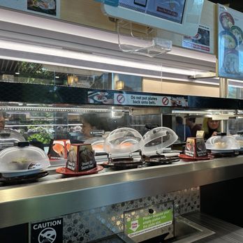 KURA REVOLVING SUSHI BAR - Updated October 2024 - 1584 Photos & 645 ...