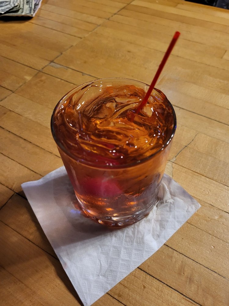 BADGER CROSSING PUB & EATERY - Updated October 2025 - 18 Photos & 30 ...