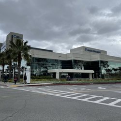 KAISER PERMANENTE OPTOMETRY - 12 Photos & 23 Reviews - 9400 E Rosecrans ...