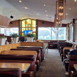 DOT COFFEE SHOP - Updated November 2025 - 860 Photos & 818 Reviews ...