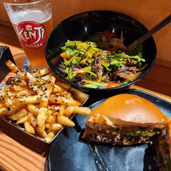 KENJI BURGER - Updated May 2024 - 316 Photos & 266 Reviews - 4454 Nuhou ...