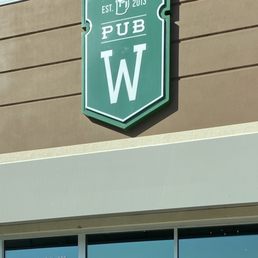 PUB W - Updated November 2025 - 336 Photos & 264 Reviews - 4830 E 61st ...