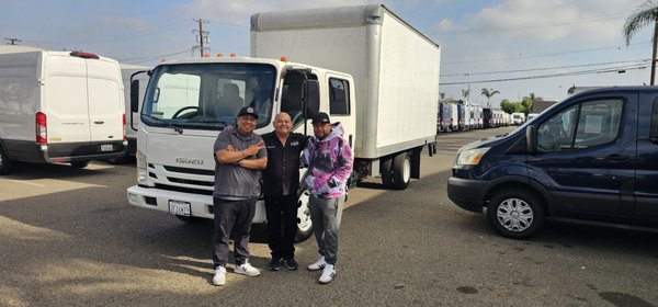 FAM VANS - Updated December 2025 - 400 Photos & 289 Reviews - 10870 ...