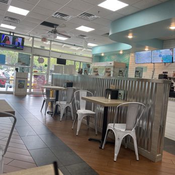 MAHANA FRESH - Updated June 2024 - 40 Photos & 17 Reviews - 860 Johnson ...