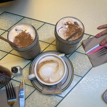 MUD - Updated August 2024 - 1218 Photos & 1371 Reviews - 307 E 9th St ...