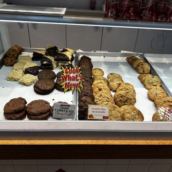 THE COOKIE CORNER - Updated September 2025 - 132 Photos & 81 Reviews ...