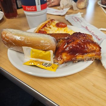 GOLDEN CORRAL BUFFET & GRILL - Updated December 2025 - 47 Photos & 61 ...