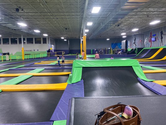 GET AIR COLUMBUS - 55 Photos & 56 Reviews - 3708A Fishinger Blvd ...