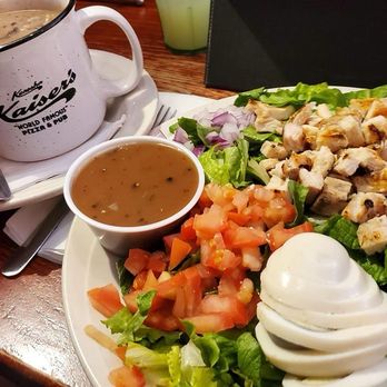 KAISER’S PIZZA & PUB - Updated January 2026 - 163 Photos & 250 Reviews ...