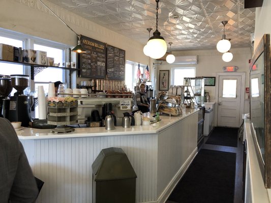 AMERICAN BULLDOG COFFEE ROASTERS - 190 Photos & 180 Reviews - 31 N ...