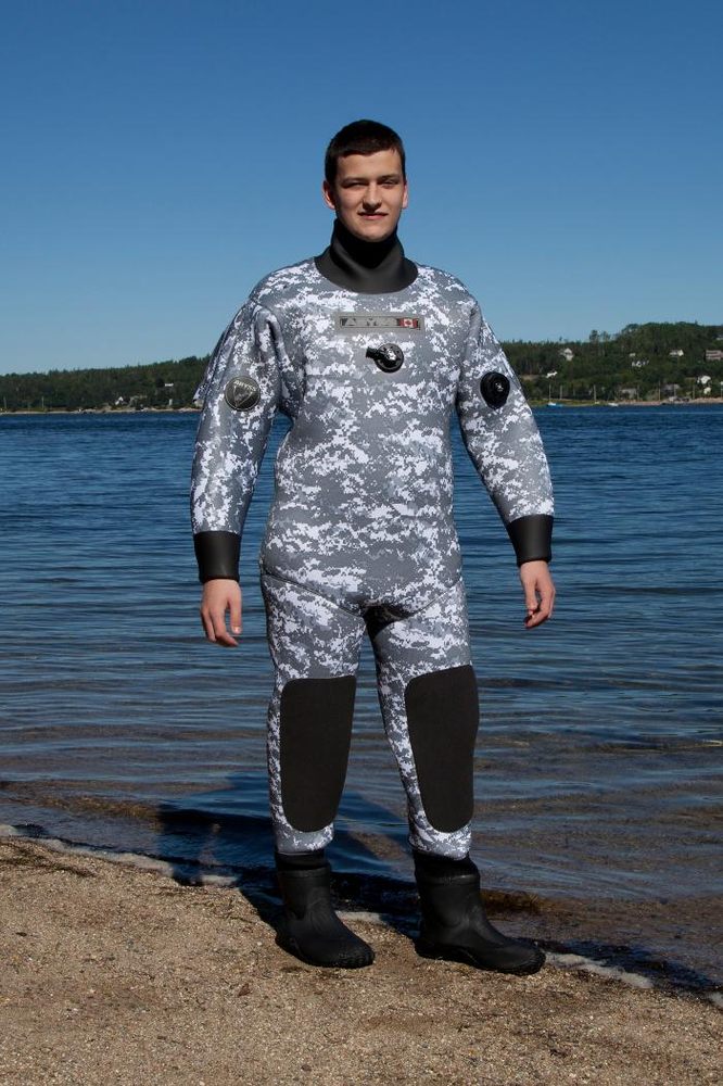 ABYSS DIVING SUITS - Updated May 2024 - 349-3650 Hammonds Plains Road ...