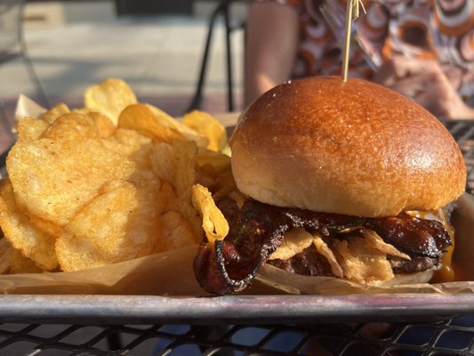 THE QUARRY TAPHOUSE - Updated January 2026 - 79 Photos & 38 Reviews ...