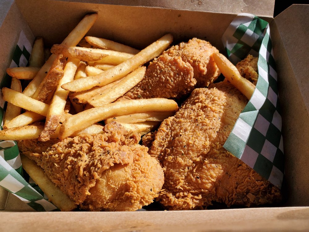 CHIC CHIC CHICKEN - Updated December 2024 - 15 Photos - 13647 72 Avenue ...