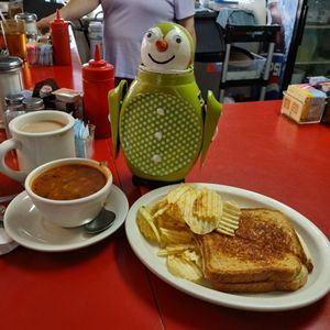 MEL’S RASPBERRY PATCH - Updated January 2026 - 82 Pleasant St ...